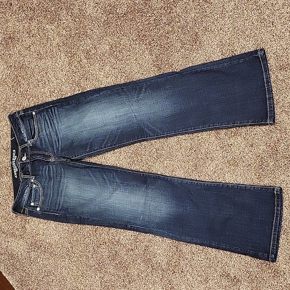 American Eagle Jeans Favorite Boyfriend